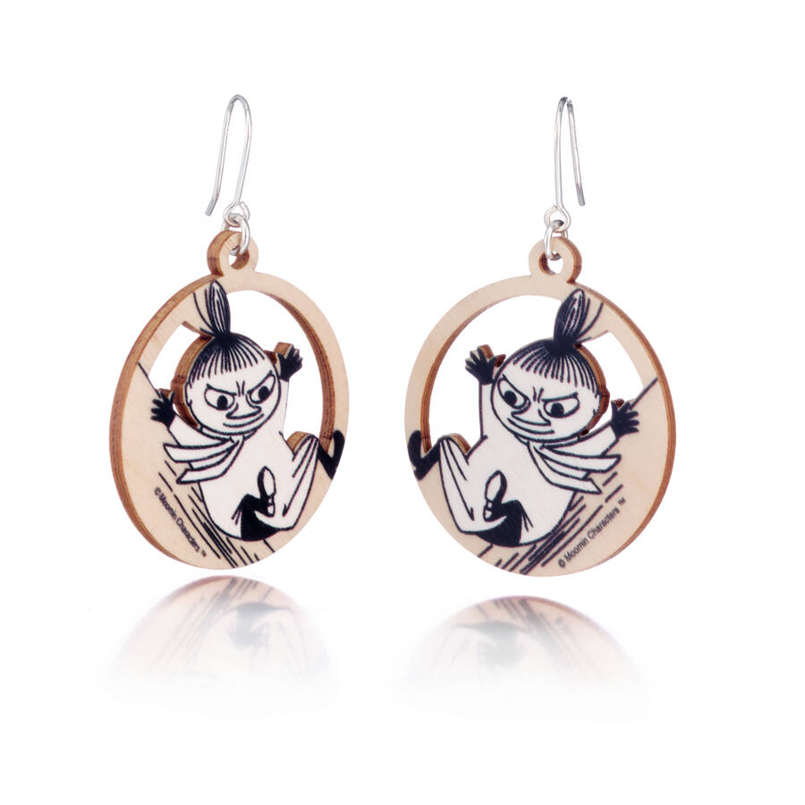 Lumoava X Moomin Seikkailu vanerikorvakorut, MV502300001 – Kelloliike J. Mäkelä